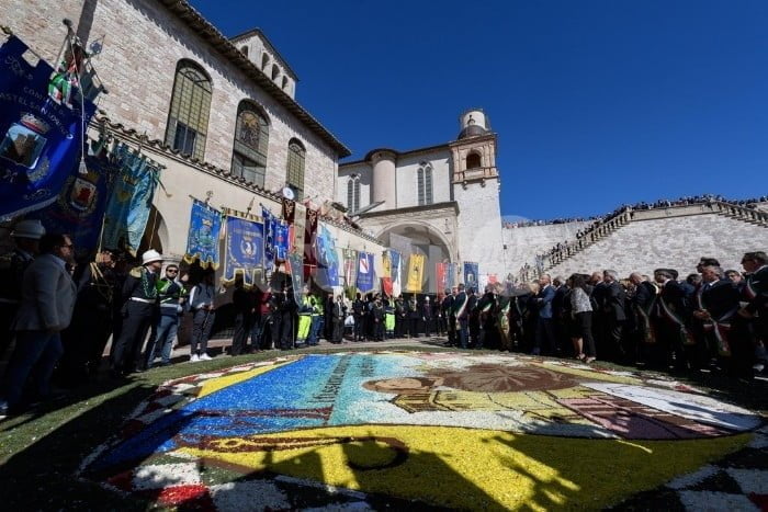 Un'infiorata per San Francesco 2018: la realizza l'associazione ...